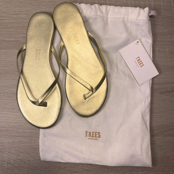 TKEES | Shoes | Tkees Leather Thong Sandal In Blink Gold | Poshmark